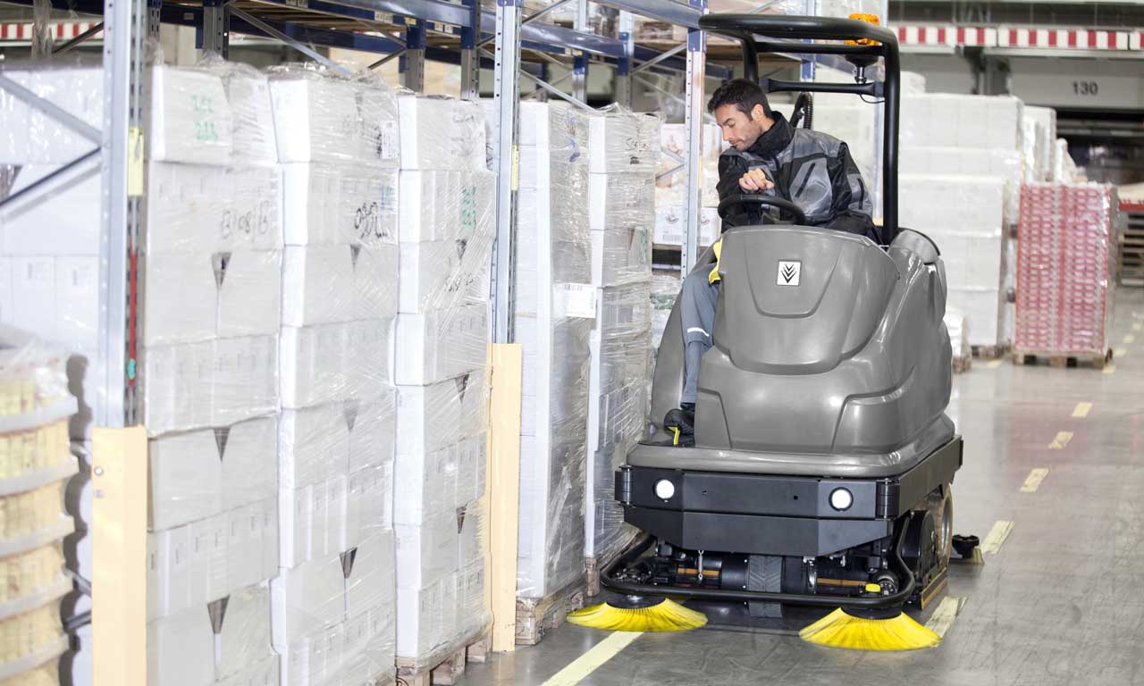Cleaning Machine Hire for Warehousing & Logistics | Kärcher Hire Ireland